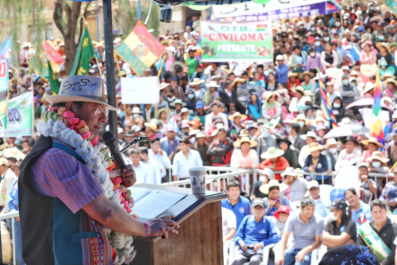 Entrega por el presidente Luis Arce Catacora de la construcción de ...
