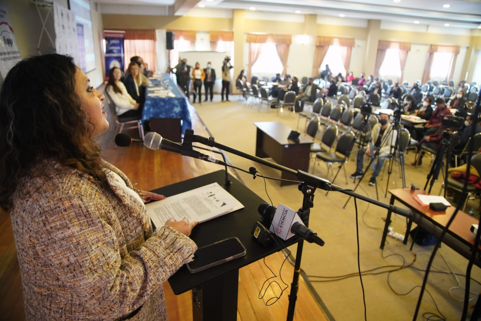 ABI - La viceministra de Promoción, Vigilancia Epidemiológica y ...