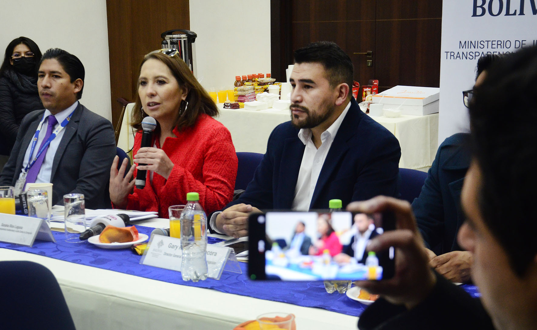 ABI - Desayuno trabajo con medios de prensa, con la participación de la ...
