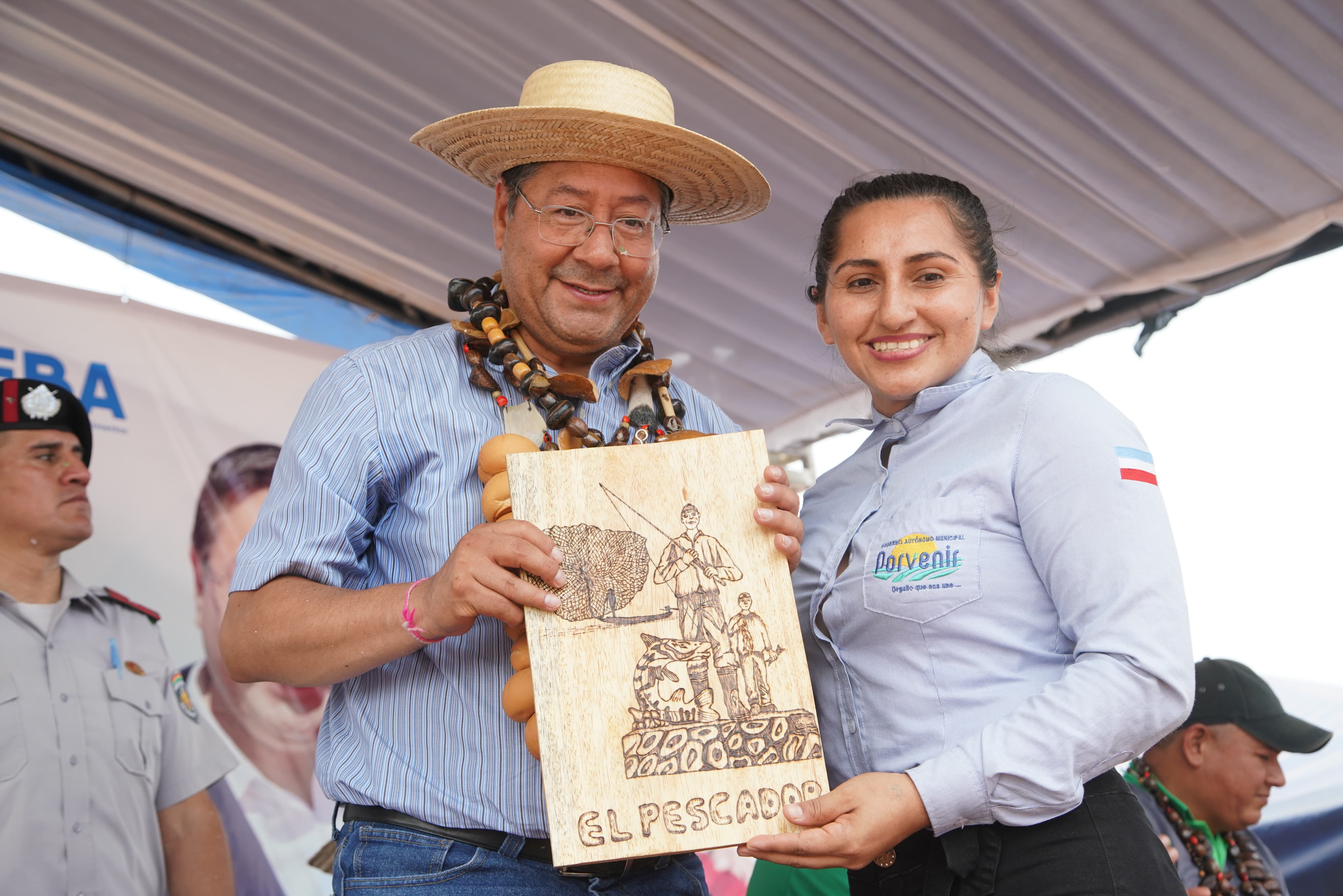 ABI - Presidente coloca la Piedra Fundamental para la Construcción de ...