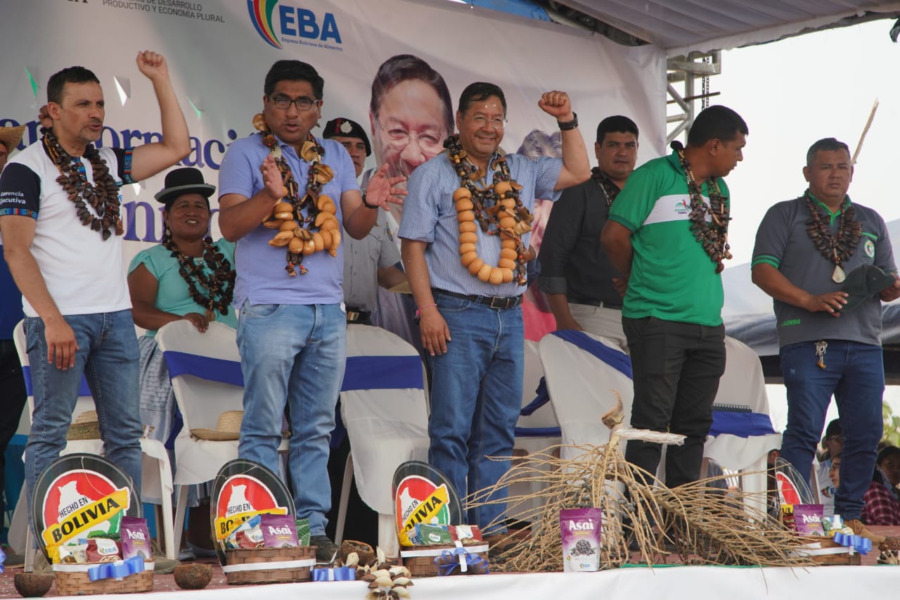 ABI - Presidente coloca la Piedra Fundamental para la Construcción de ...
